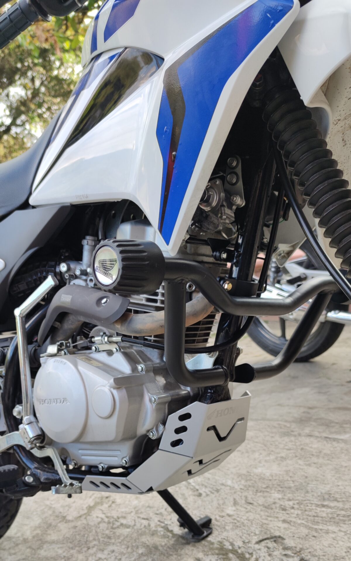 Slider Tubular - Honda Xr 150 | FECORMOTOS